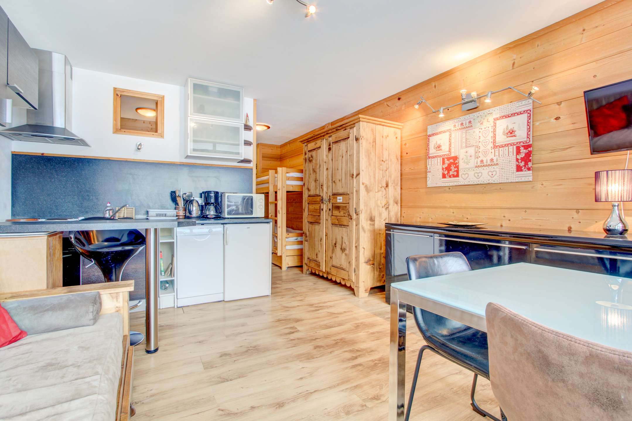 Rental ski resort property in French Alps - Morzine Immobilier